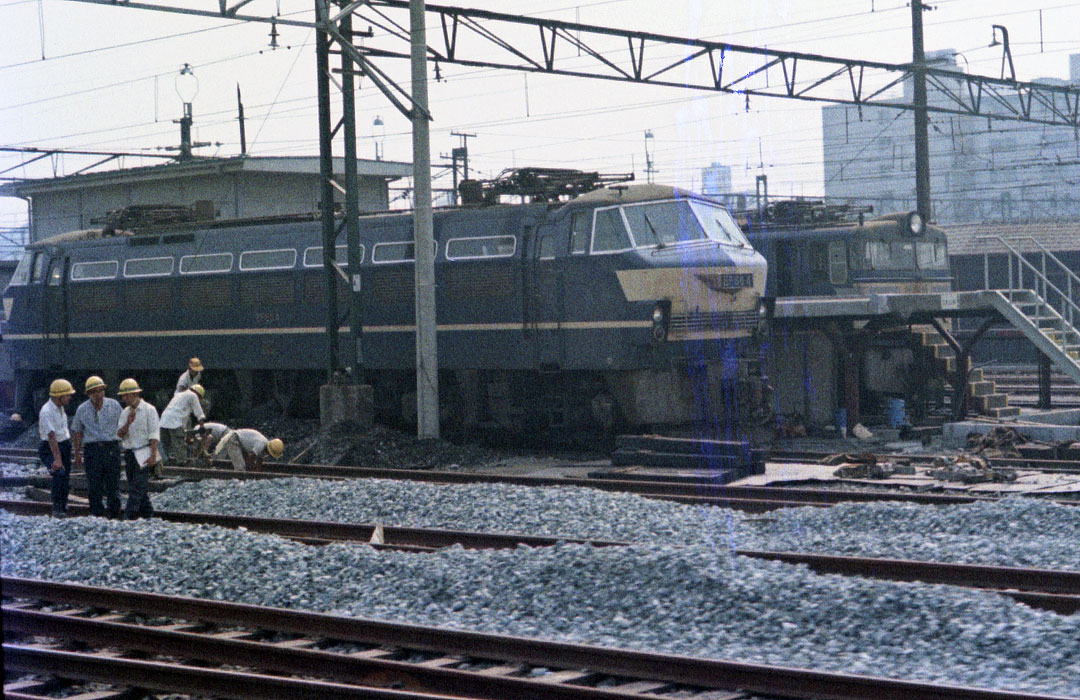 青春の鉄門 上野 品川